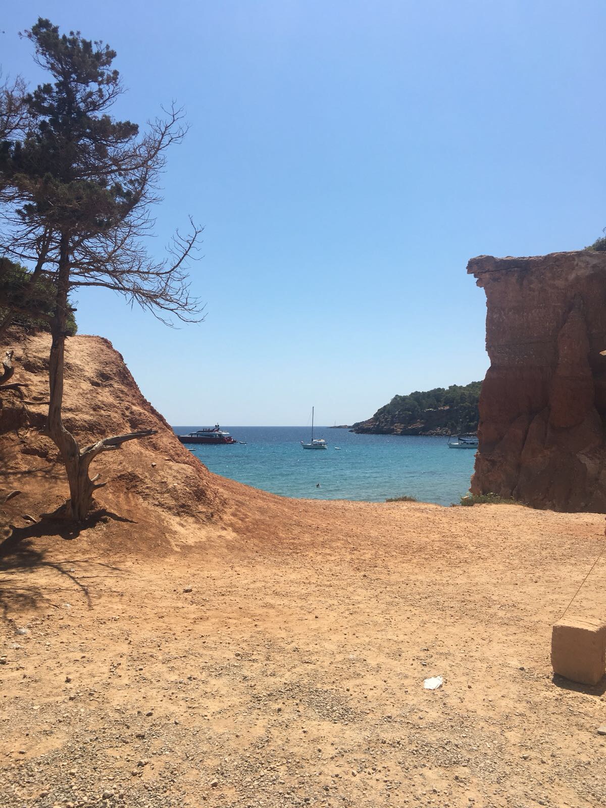 Sa Caleta - ibizaloveisland.com